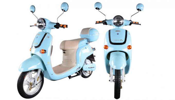 48V 500W Pedal Assisted Electric Scooter , Vespa Style E Moped With Pedals